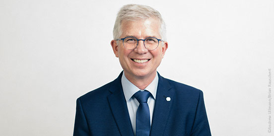 Prof. Dr. Andrew Ullmann, MdB, Projekt Lightspeed für die ...